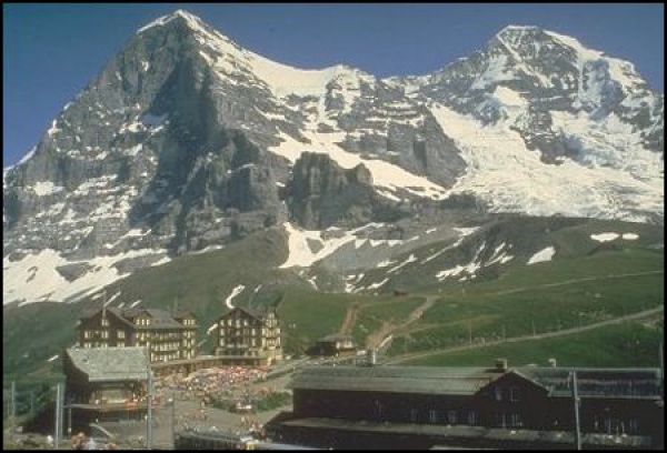 Circuit in Elvetia | Elvetia Tara Cantoanelor - avion, 8 zile